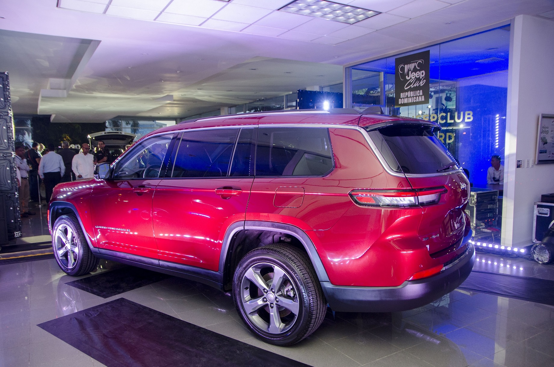Reid & Compañía S.A. presenta el Nuevo Jeep Grand Cherokee L – El Radar